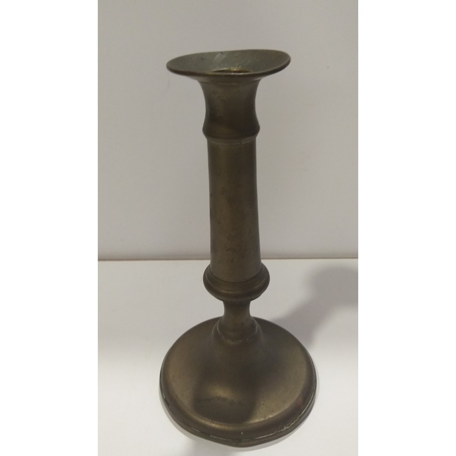 Comprar CANDELABRO ANTIGUO DE BRONCE SIGLO XVIII en iluminación